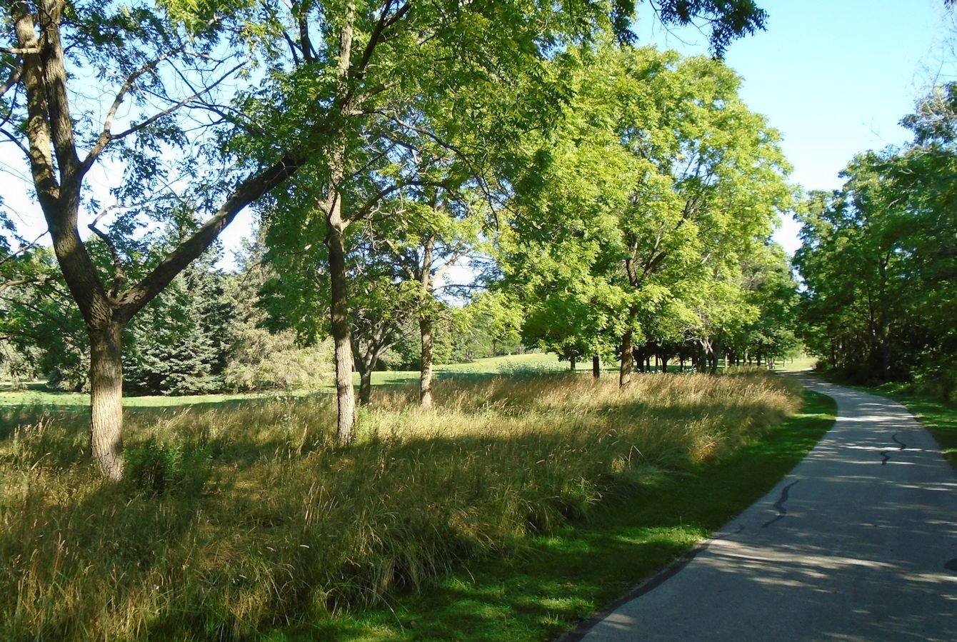 Warnimont Park by the Lake – World-Wide Matel
